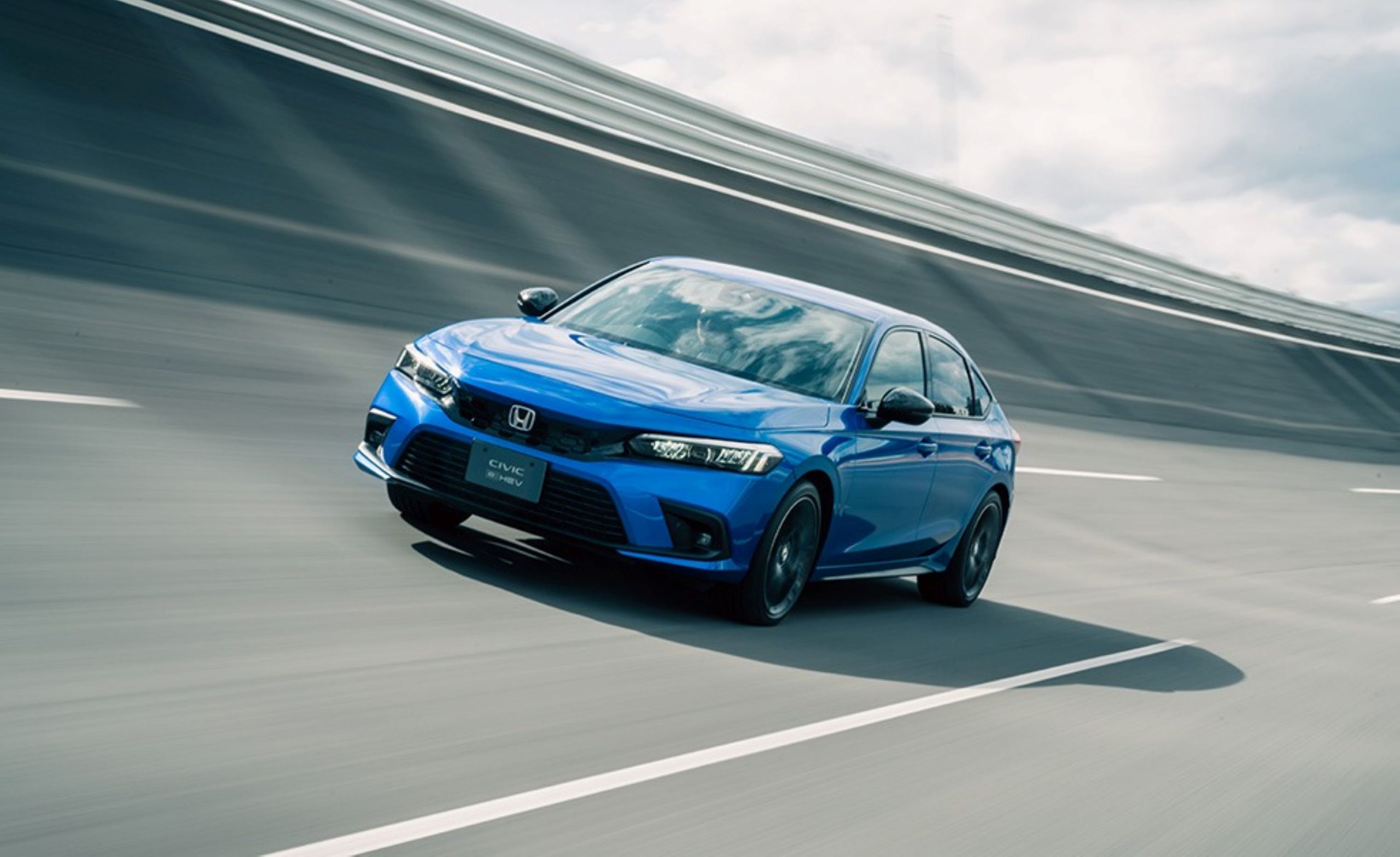 Honda Civic e:HEV dan Honda Civic Type R Dapatkan Penghargaan Dari ...